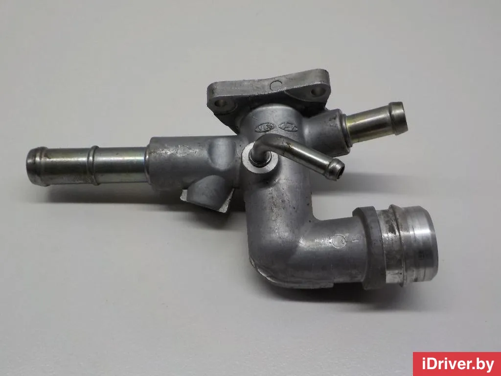 Фланец (тройник) системы охлаждения Kia Sportage 4 2018г. купить в ...